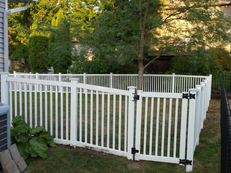 Colonial Fence Gallery | Phillips Outdoor Services - Onalaska, WI