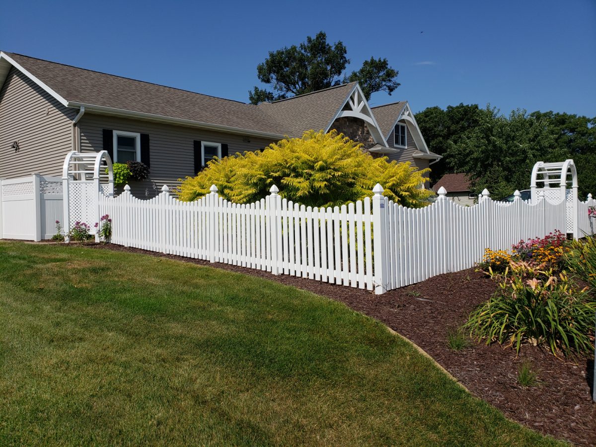 Sterling Fence Gallery | Phillips Outdoor Services - Onalaska, WI