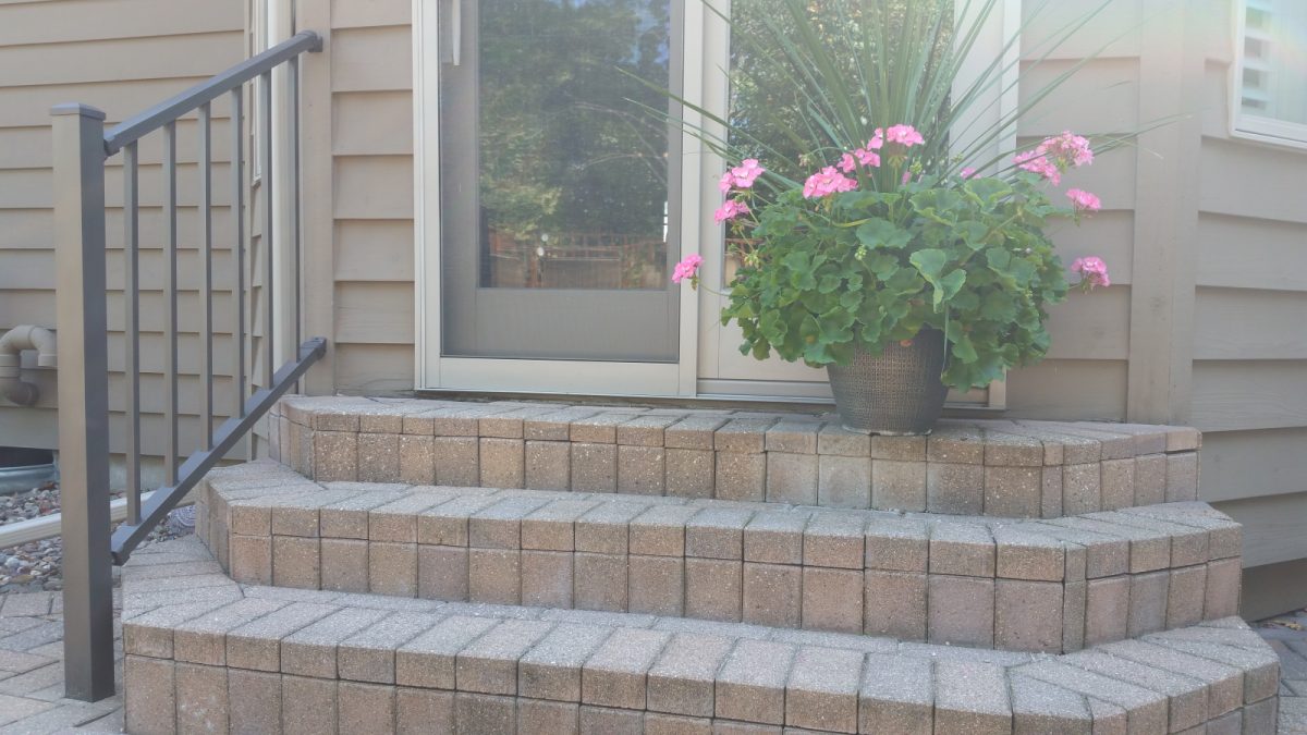 Tuscany Aluminum Railing Gallery | Phillips Outdoor Services - Onalaska, WI